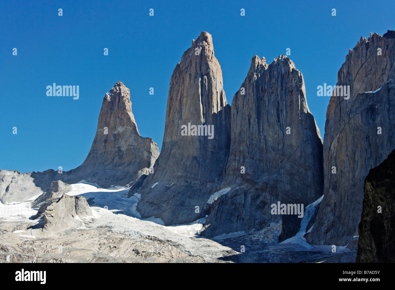 Peaks of the three Torres, Torres del Paine National Park, Patagonia ...