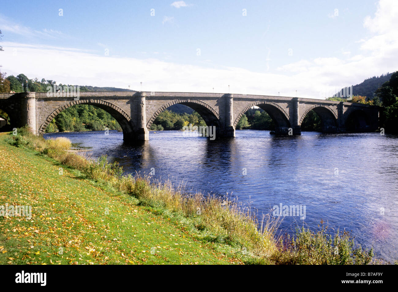 Tay bridge scotland hi-res stock photography and images - Alamy
