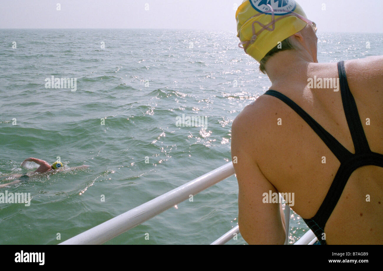 English channel swim hi-res stock photography and images - Alamy