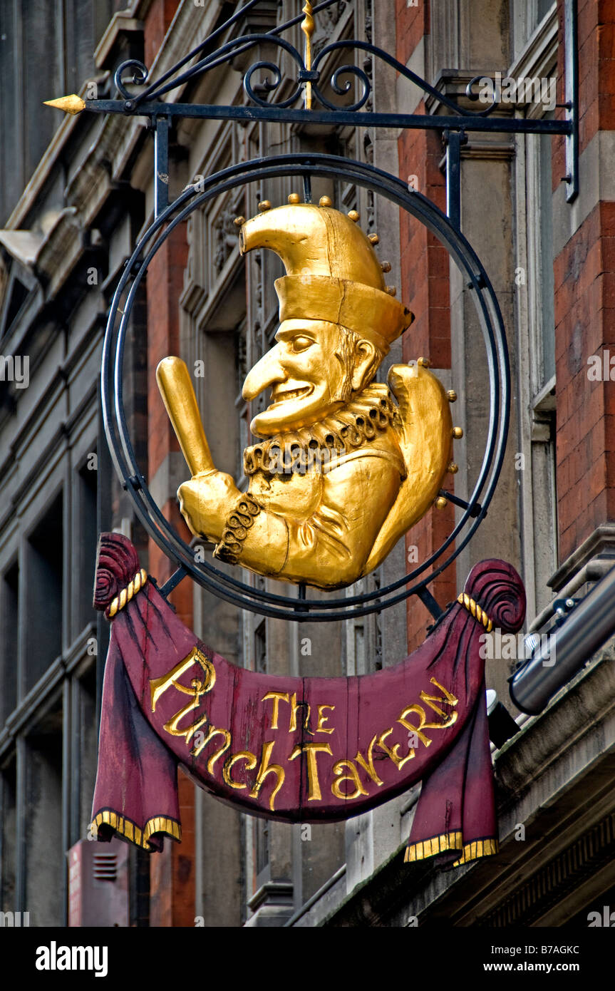 Victorian London Pub High Resolution Stock Photography and Images - Alamy