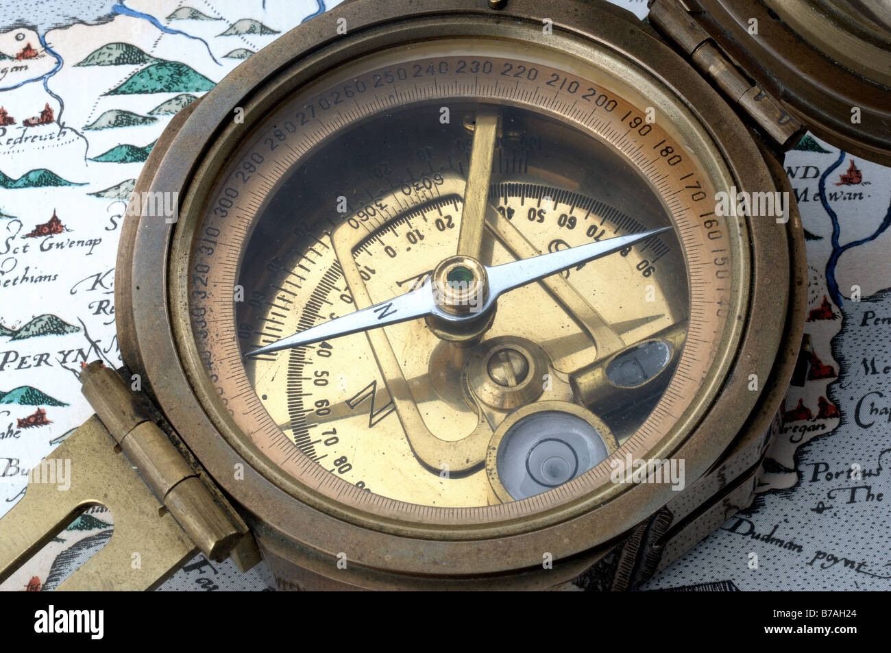 Compass needle hi-res stock photography and images - Alamy