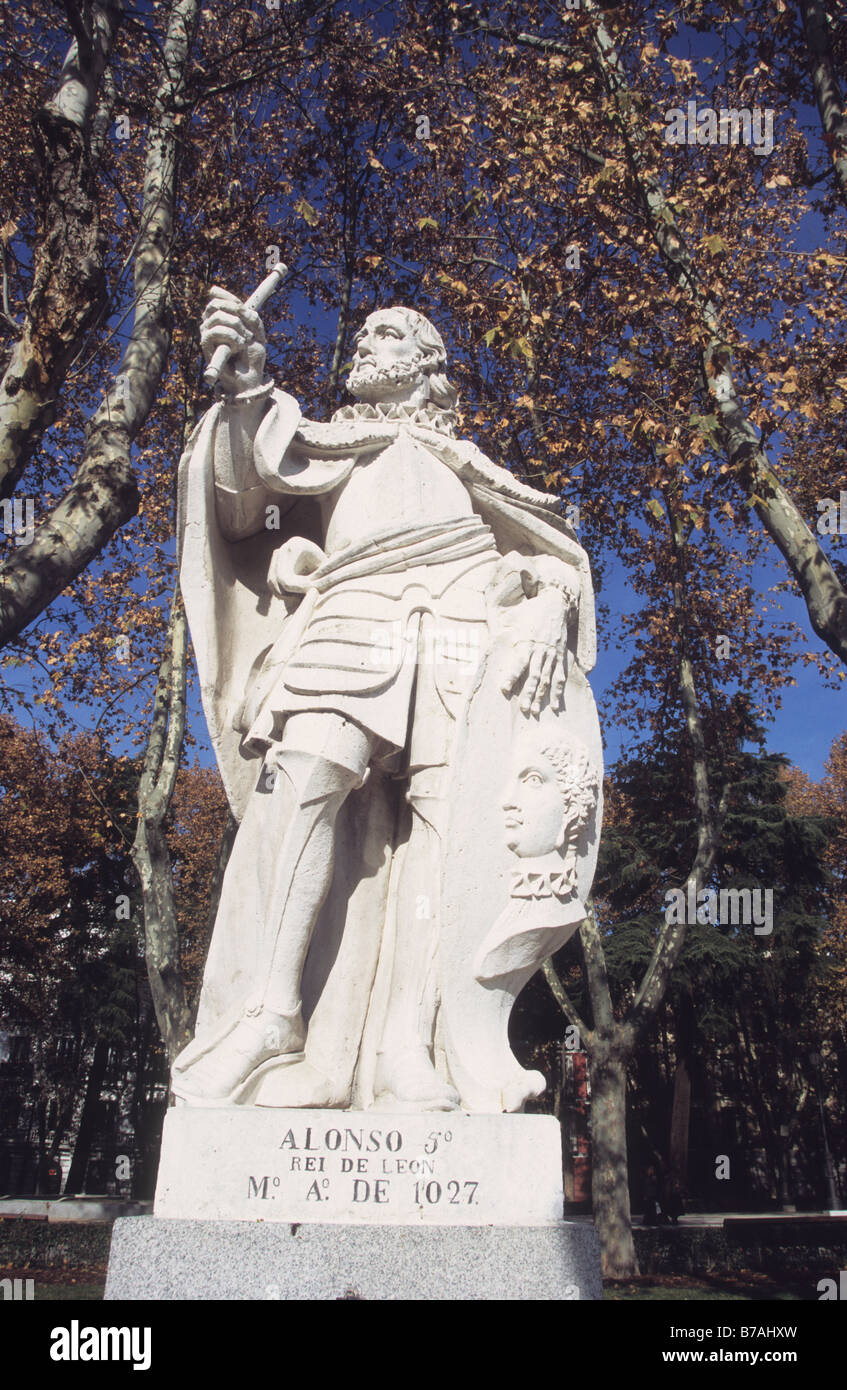 Rey alonso hi-res stock photography and images - Alamy