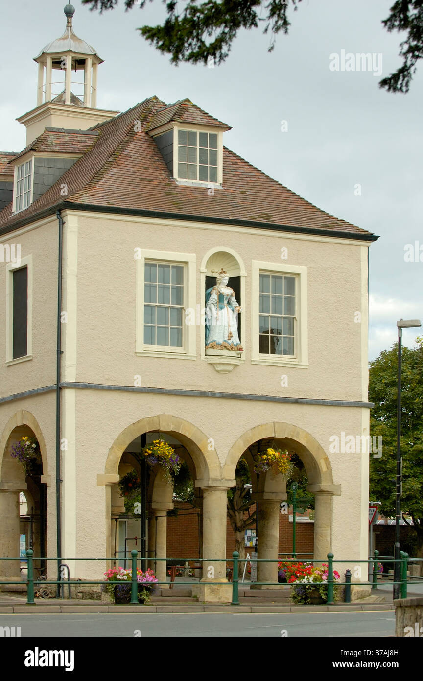 Dursley town market hi-res stock photography and images - Alamy