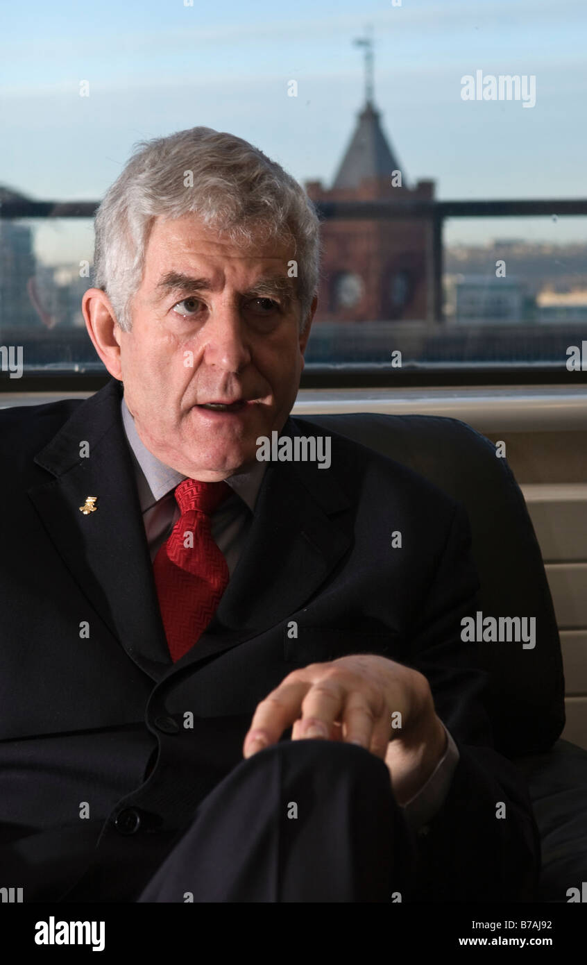 Welsh first minister rhodri hi-res stock photography and images - Alamy