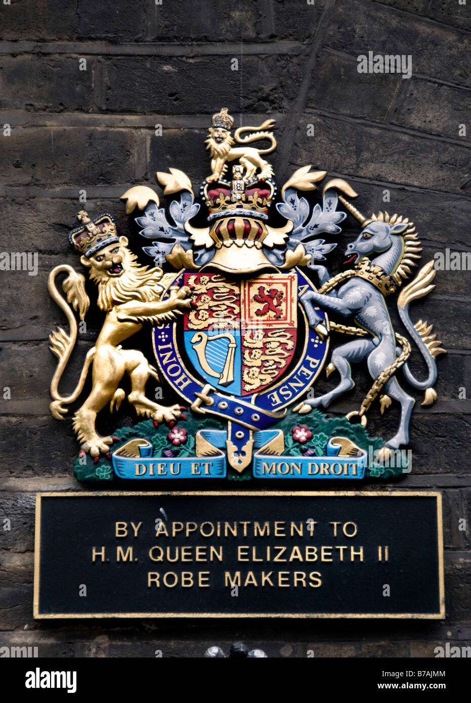 Queen elizabeth street art hi-res stock photography and images - Alamy