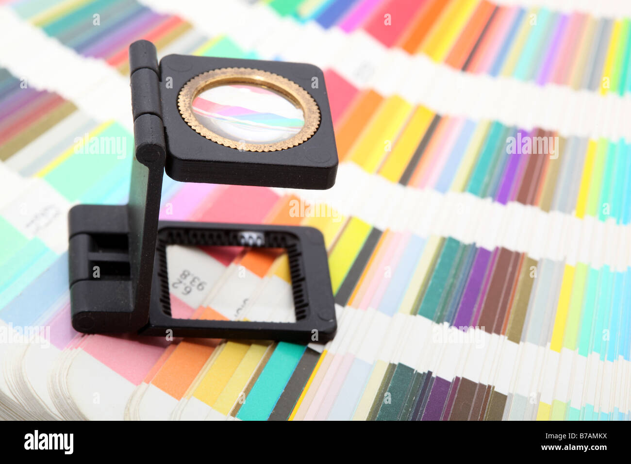 magnifaying glass color samples scale lithography and printing Stock ...