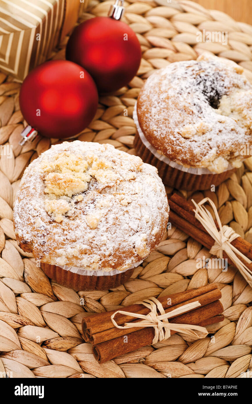 Tree muffins hi-res stock photography and images - Alamy