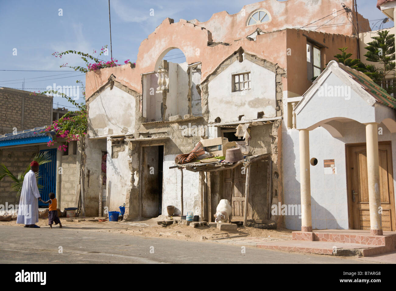 Senegal africa african architecture hi-res stock photography and images ...