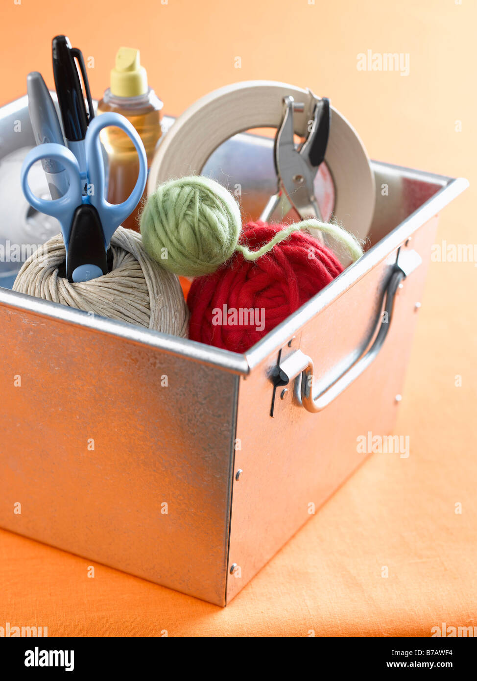 Make crafts hi-res stock photography and images - Alamy