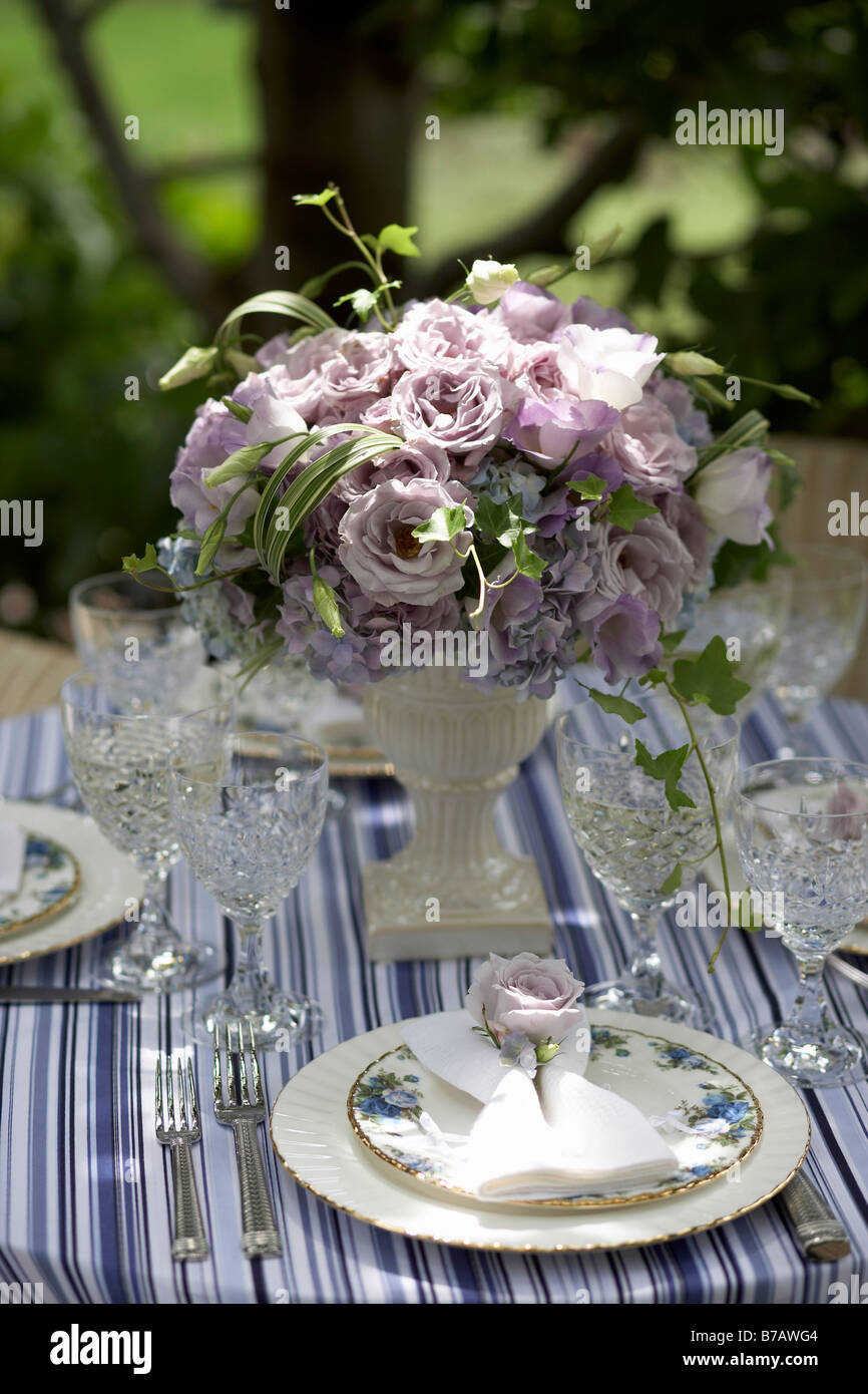 Table Set For Wedding Stock Photo - Alamy