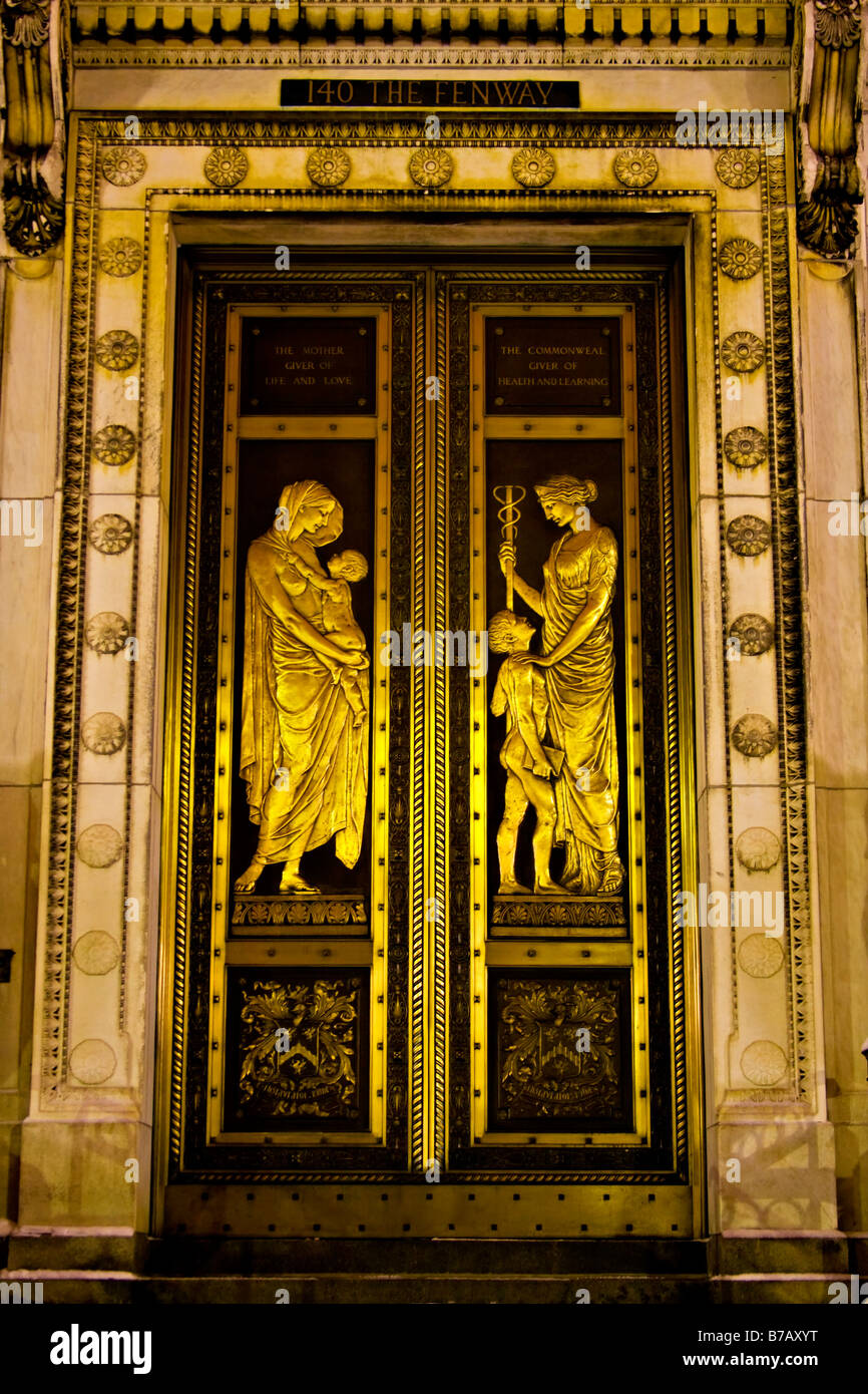 140 the fenway hi-res stock photography and images - Alamy