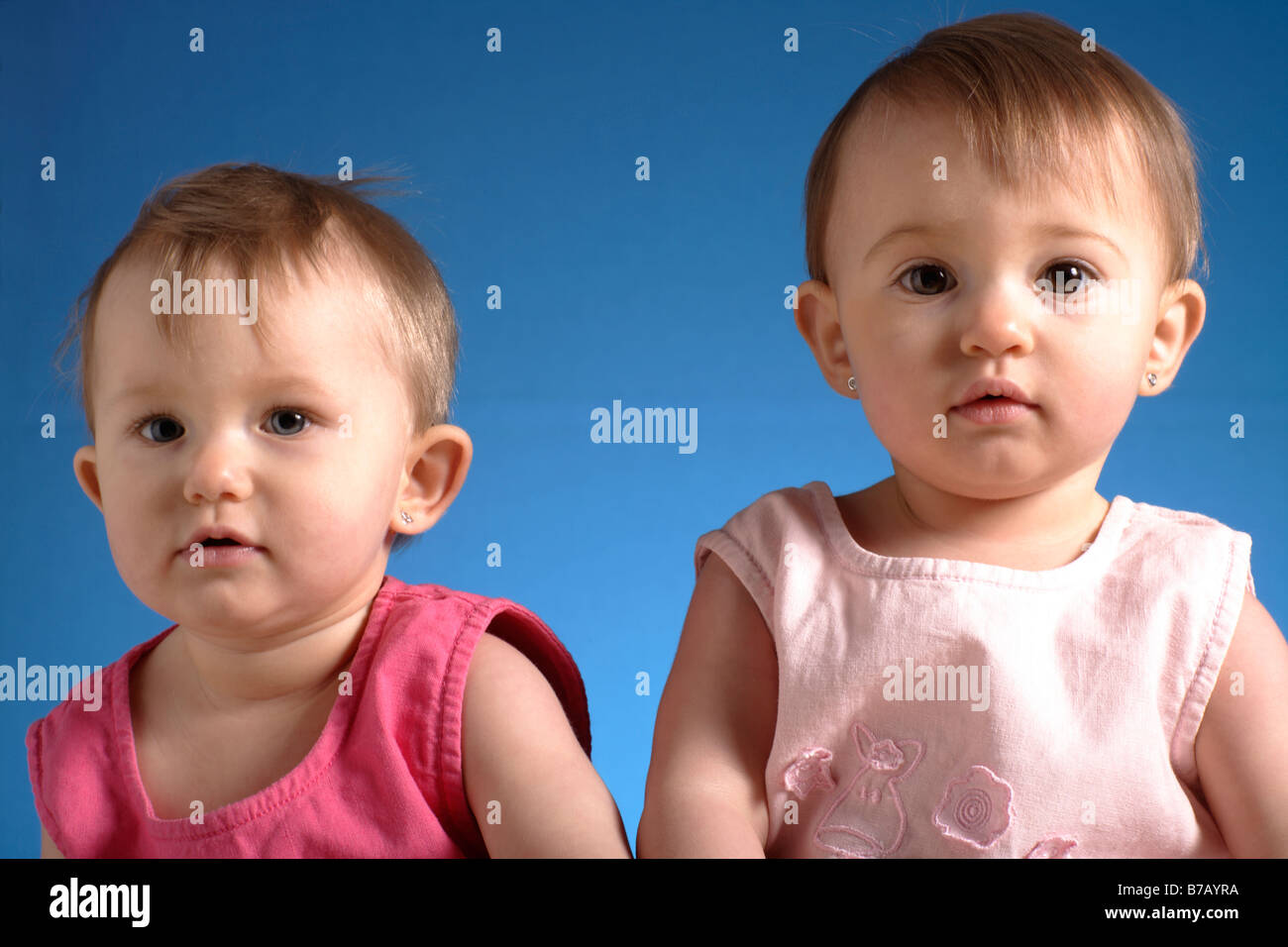 Twin sofas hi-res stock photography and images - Alamy