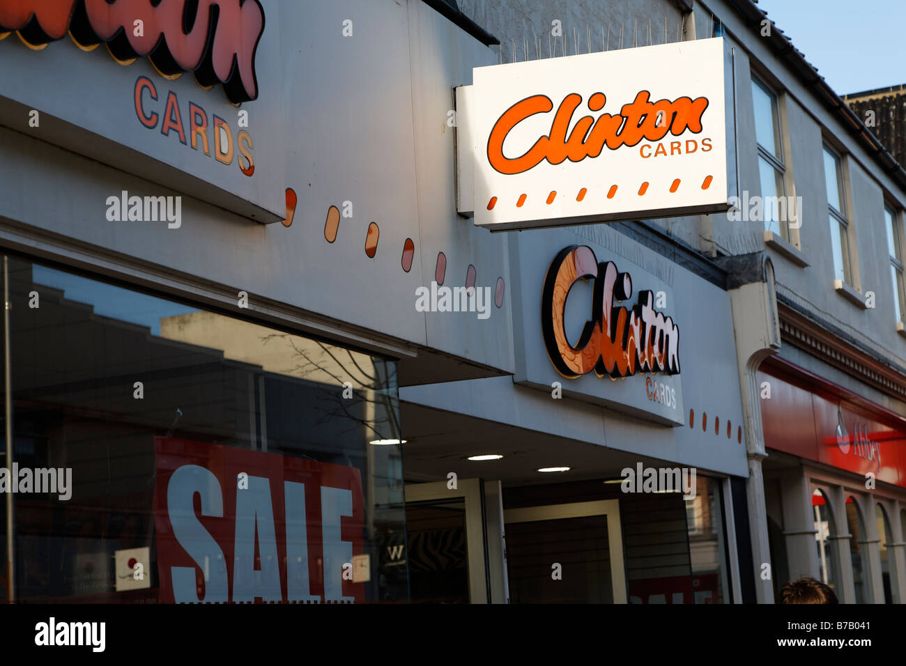 Clinton cards shop hi-res stock photography and images - Alamy