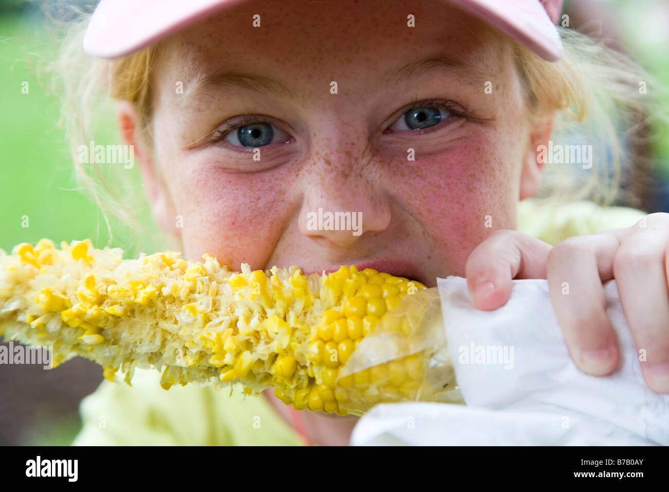 10 year old indian girl hi-res stock photography and images - Alamy