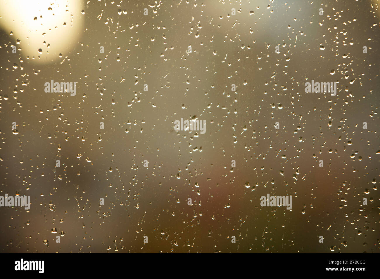 Daylight through raindrops hi-res stock photography and images - Alamy