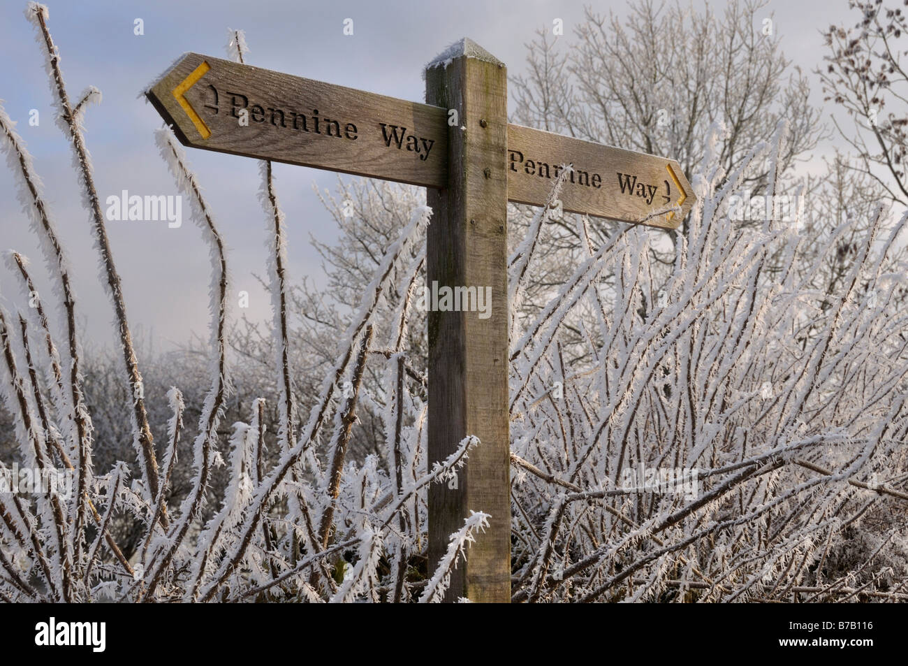 Pennine way signpost Dufton England Stock Photo - Alamy