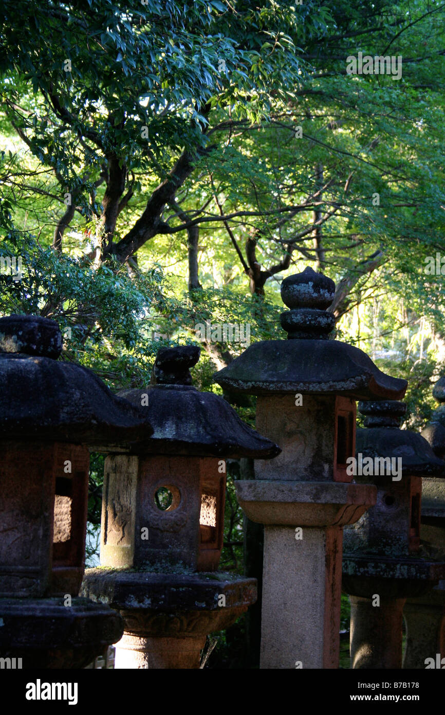 Shinto temple lanterns hi-res stock photography and images - Alamy