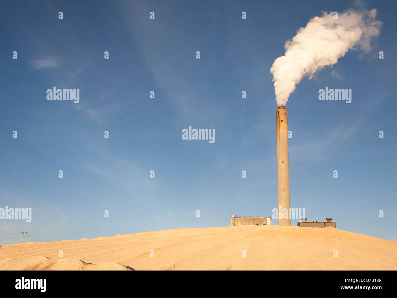 Toppila district heating power plant for heat and electricity. Burns ...