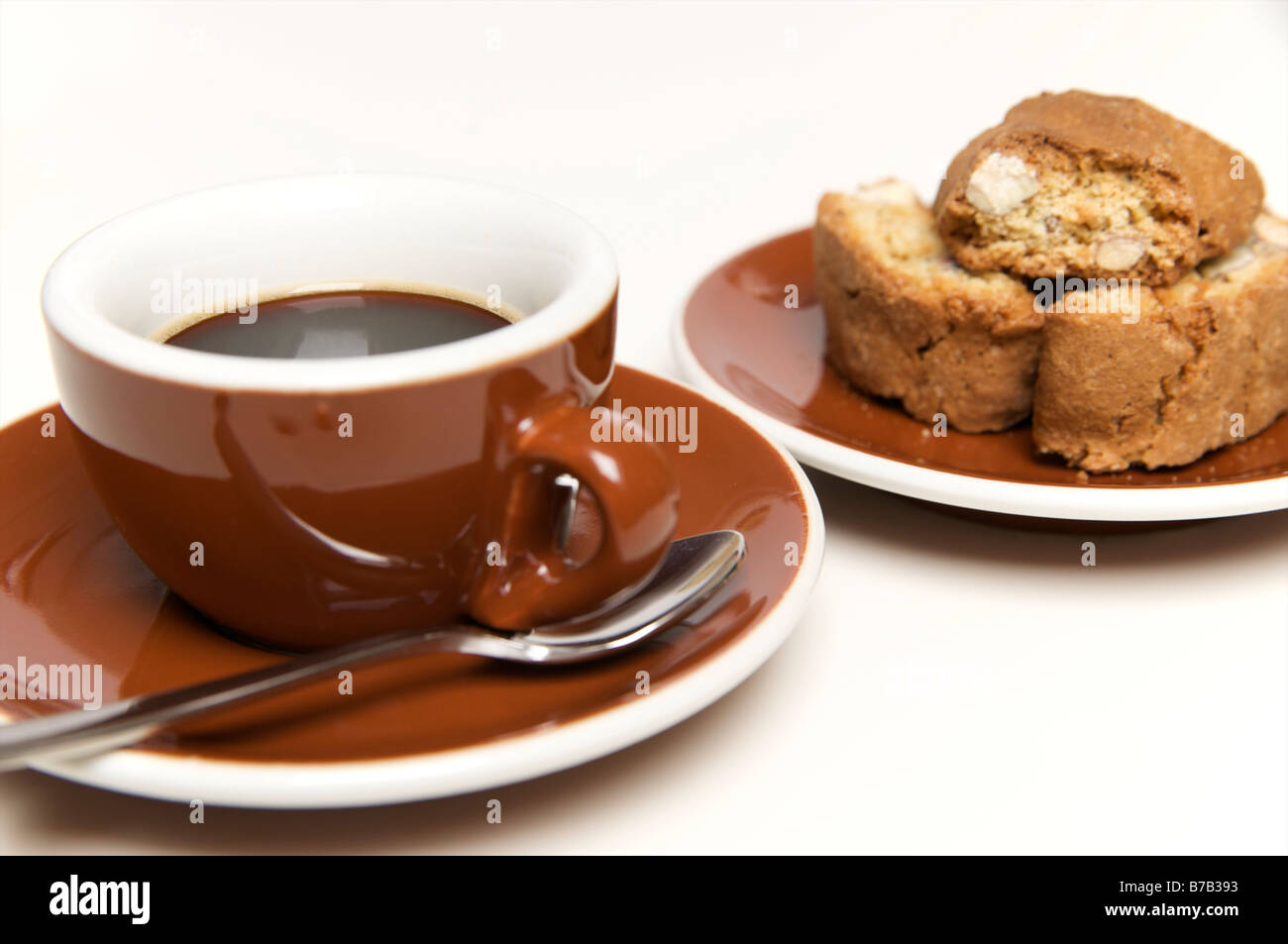Espresso and italian cookies Stock Photo - Alamy