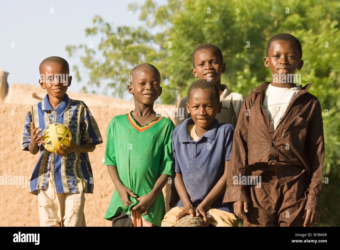 Boys in Segou Mali West Africa Stock Photo - Alamy
