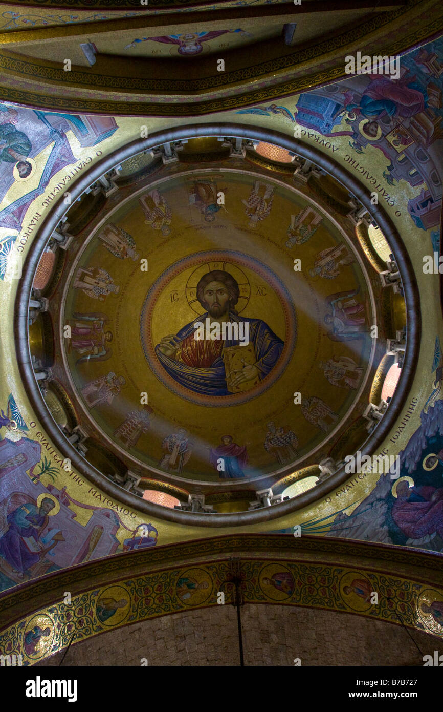Interior Dome at the Church of the Holy Sepulchre in Jerusalem Stock ...