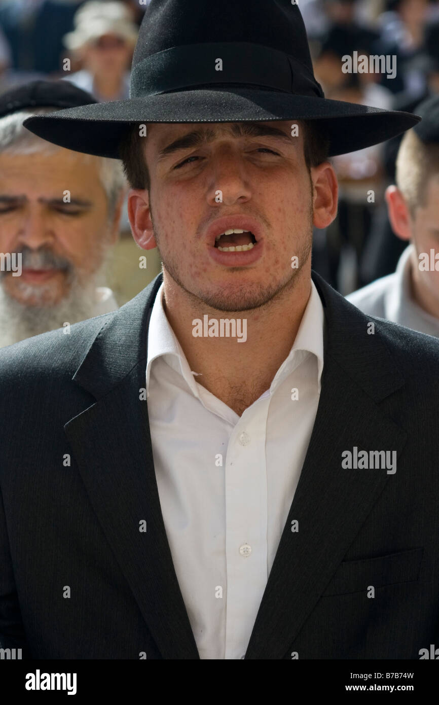 Jewish man hi-res stock photography and images - Alamy