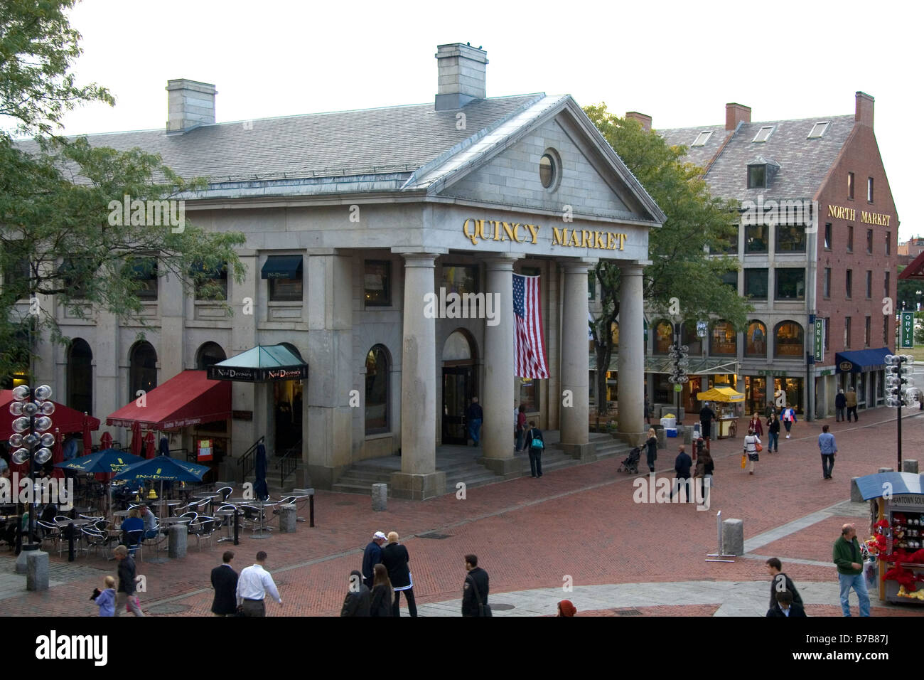 Faneuil hall marketplace hi-res stock photography and images - Alamy