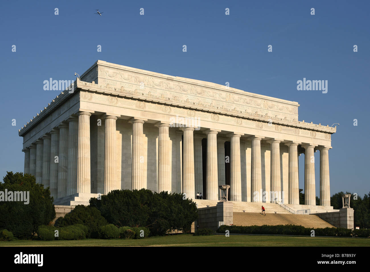 Washington dc lincoln memorial stairs hi-res stock photography and ...