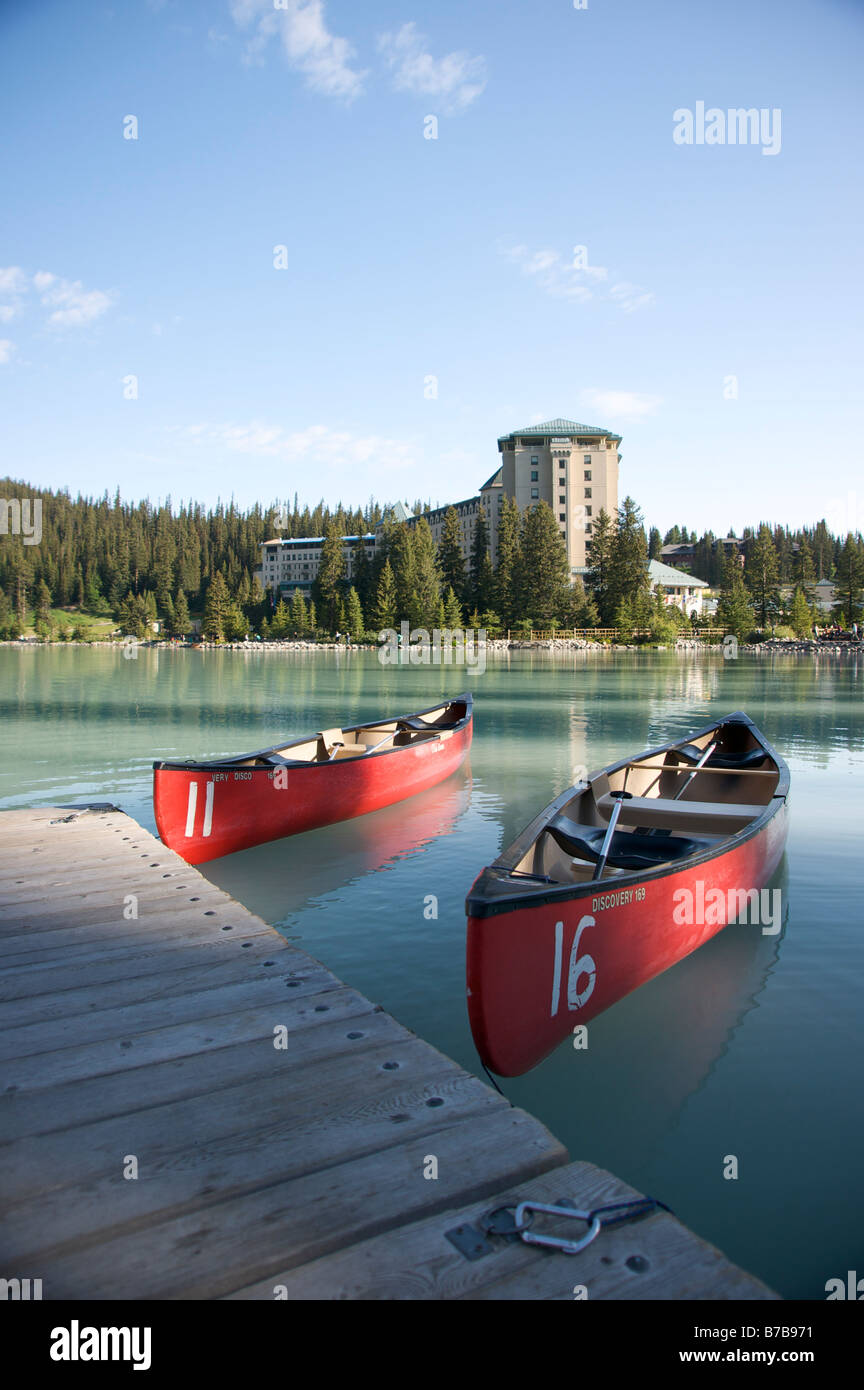 Two canoes hi-res stock photography and images - Alamy