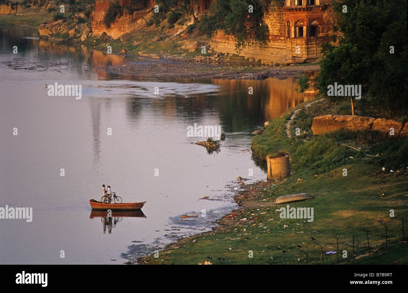 Jamuna river hi-res stock photography and images - Alamy
