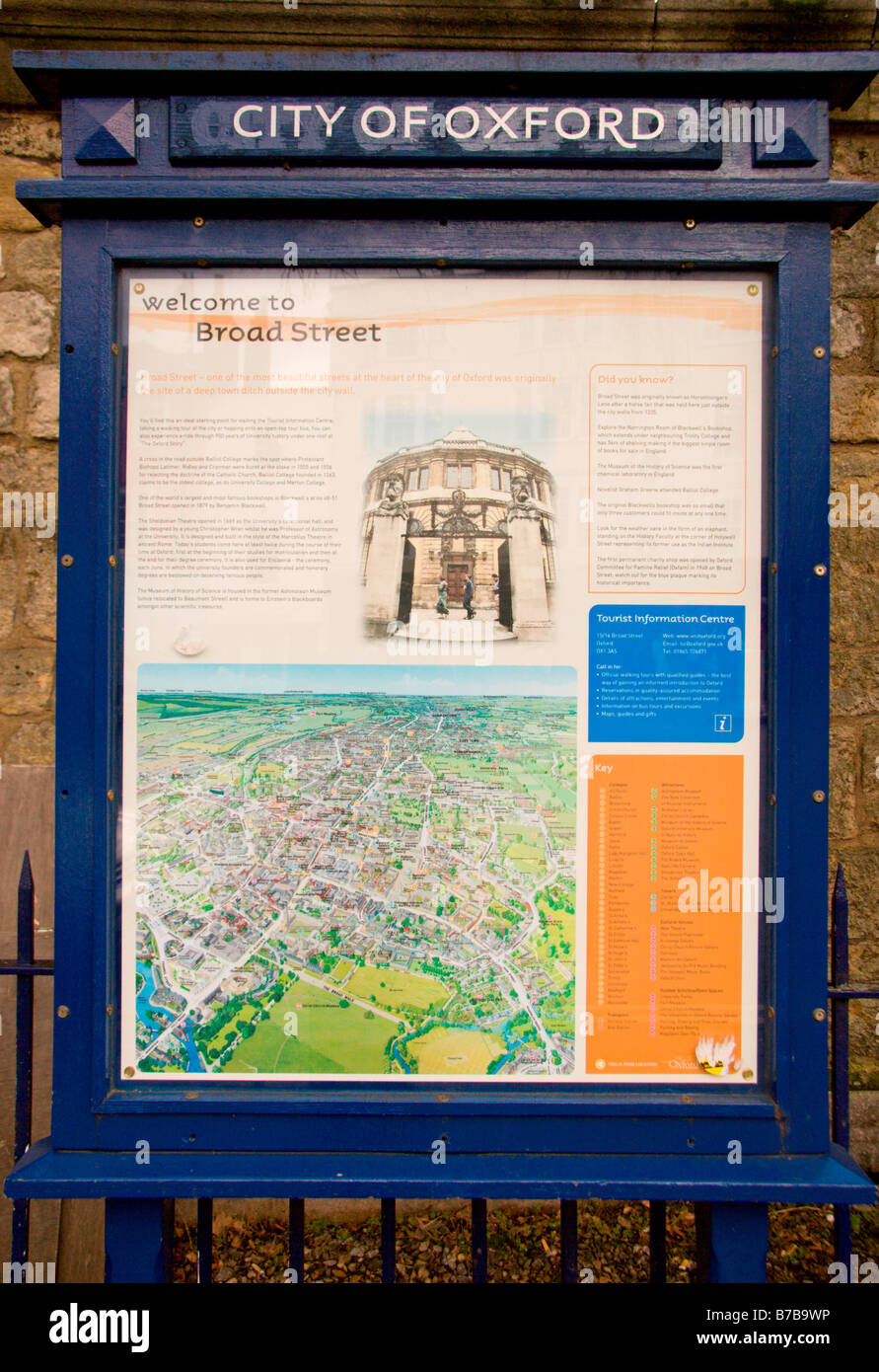 Tourist information board hi-res stock photography and images - Alamy