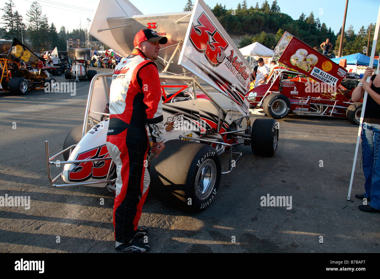 Sprint car speedway hi-res stock photography and images - Alamy