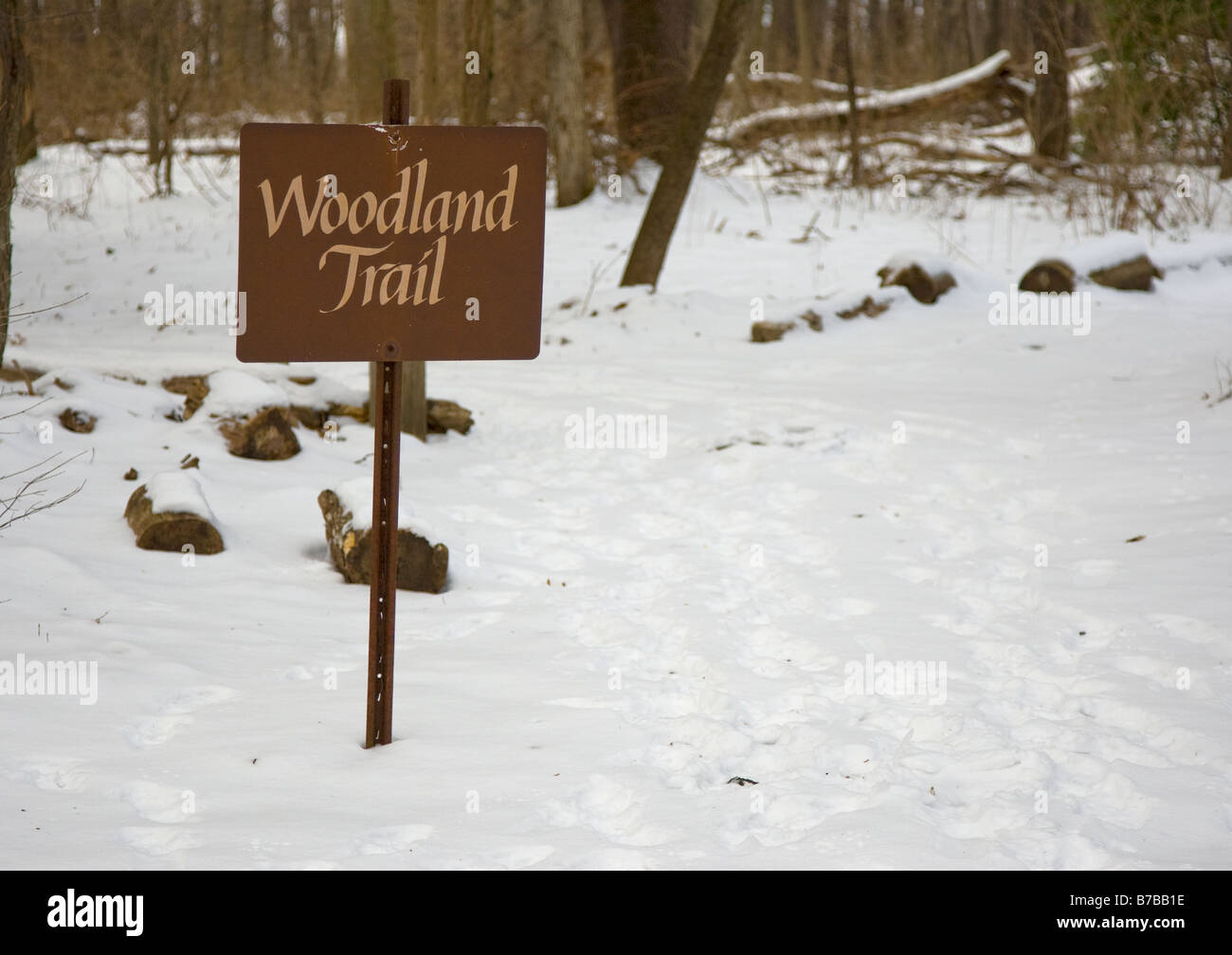 Sign at a nature trail Stock Photo - Alamy