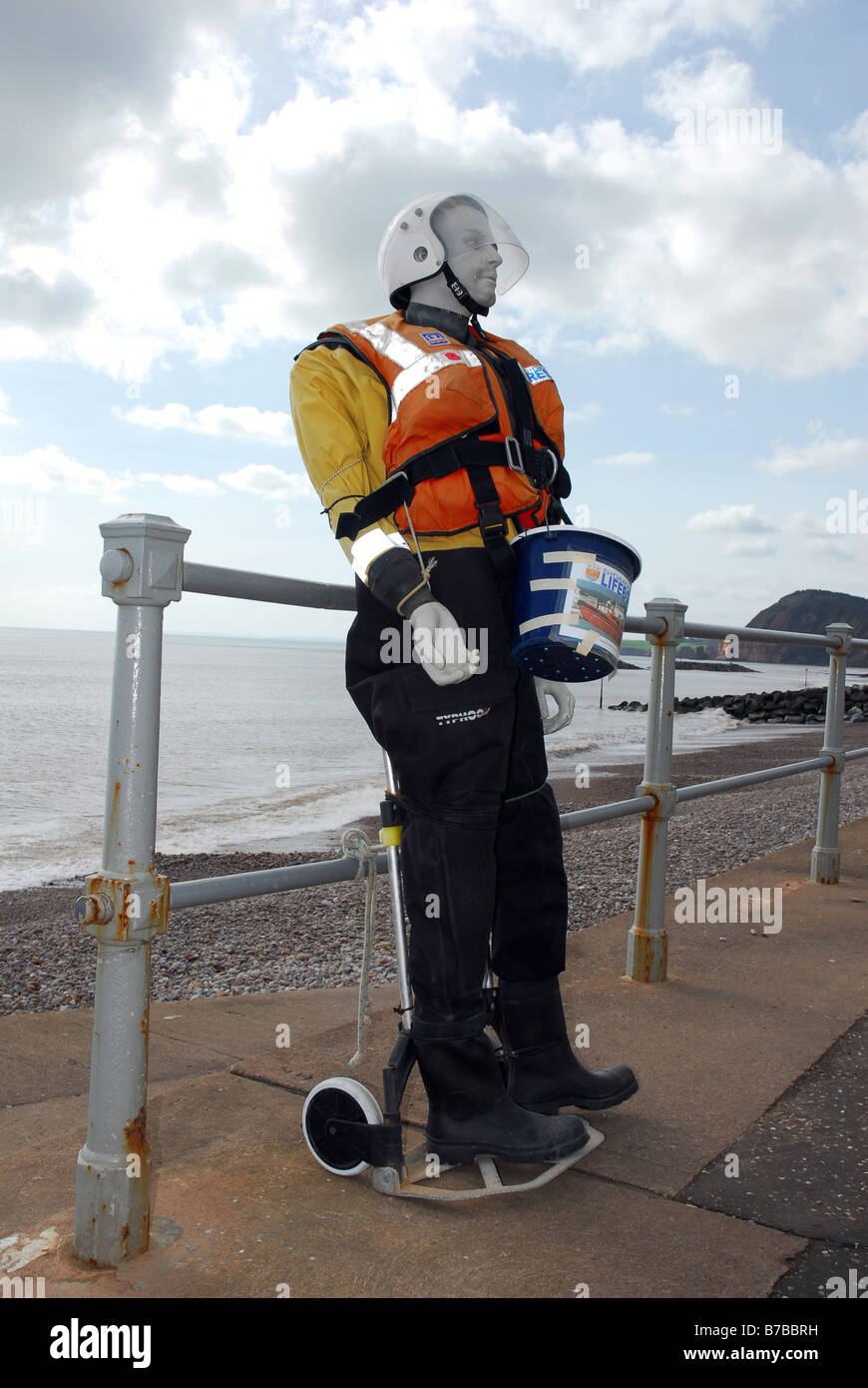 Rnli jacket hi-res stock photography and images - Alamy