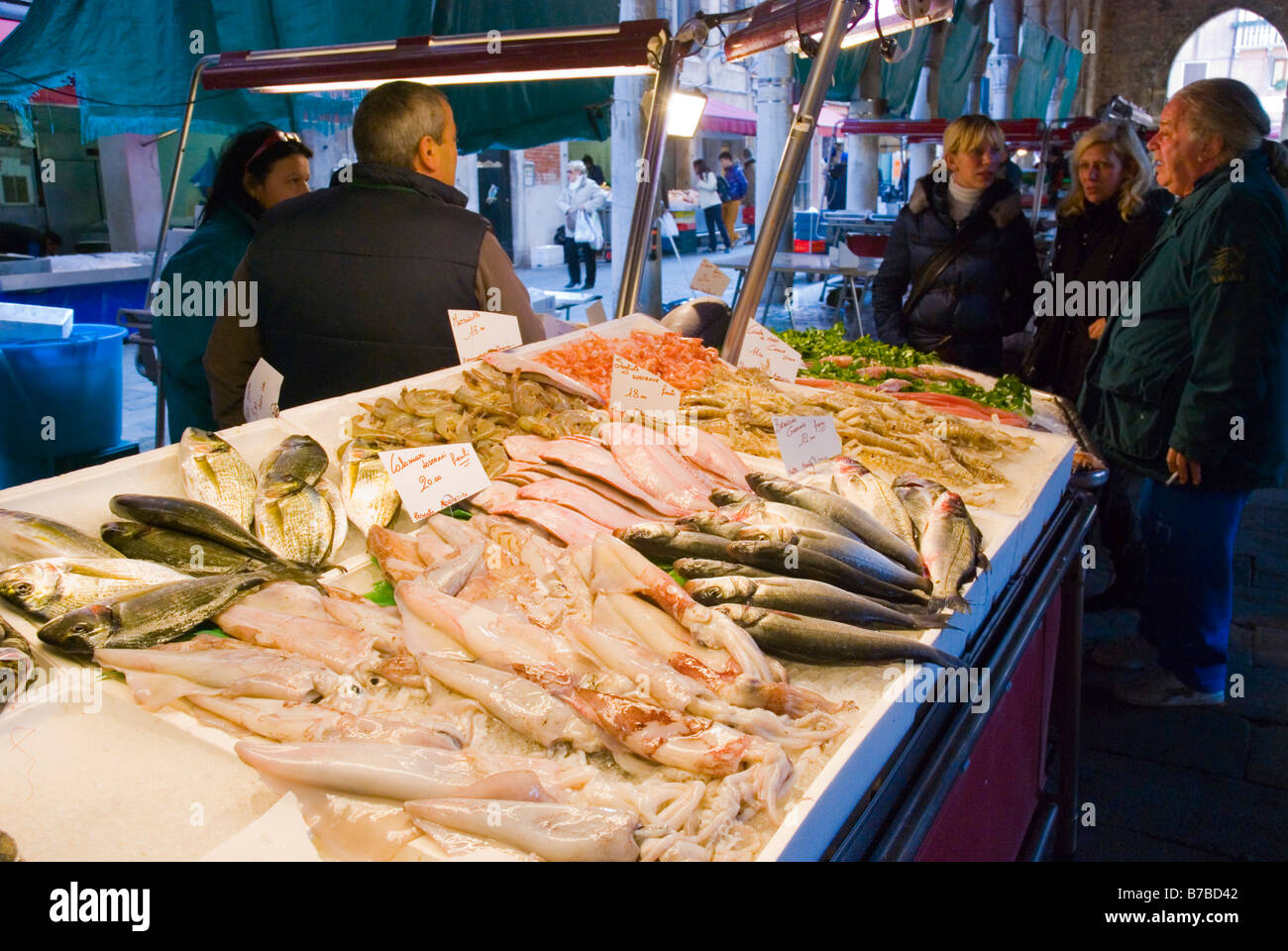 Fish market city fishmarket hi-res stock photography and images - Alamy