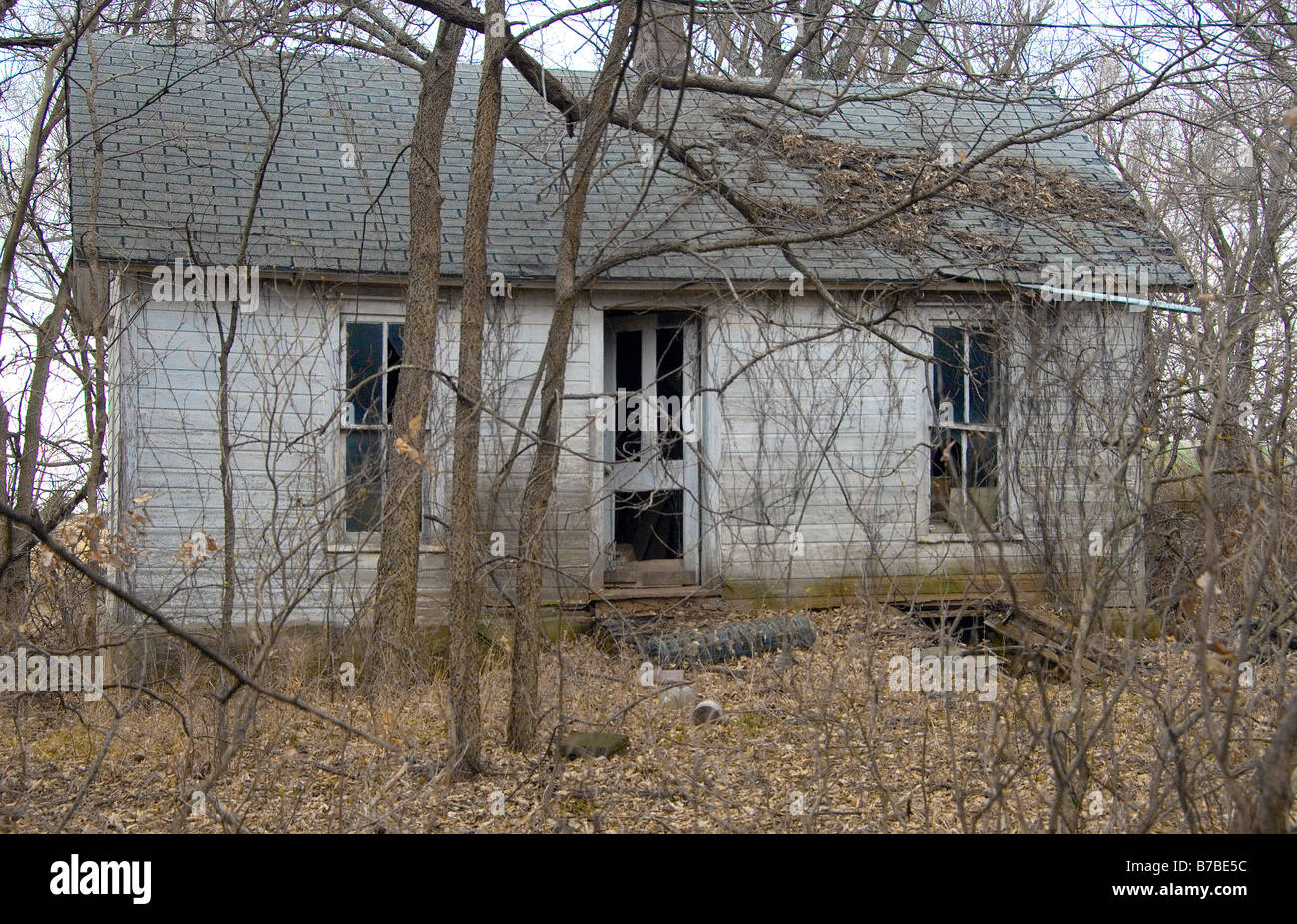 Abandoned farm land hi-res stock photography and images - Alamy