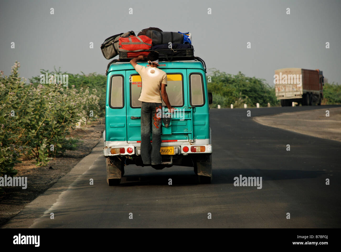 Indian truck back hi-res stock photography and images - Alamy