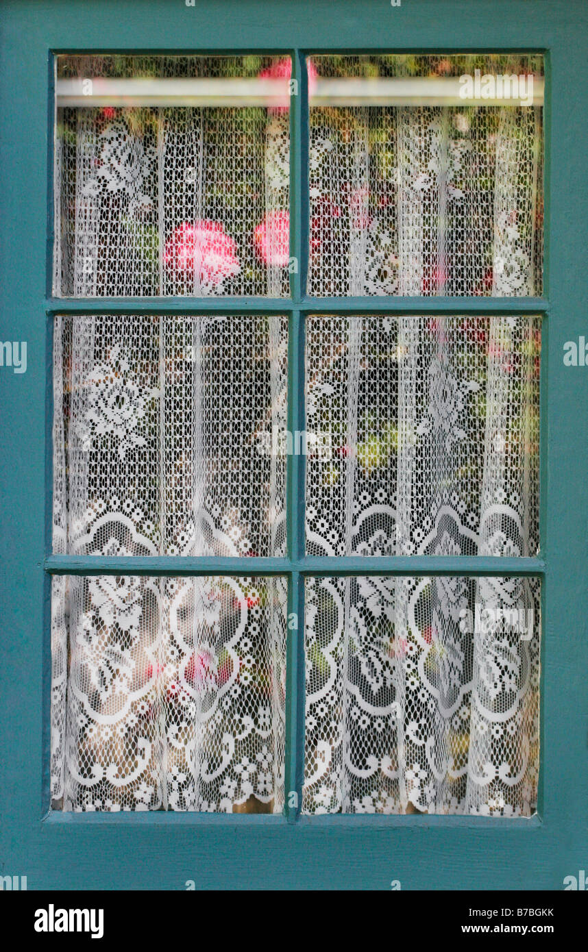 Victorian window hi-res stock photography and images - Alamy