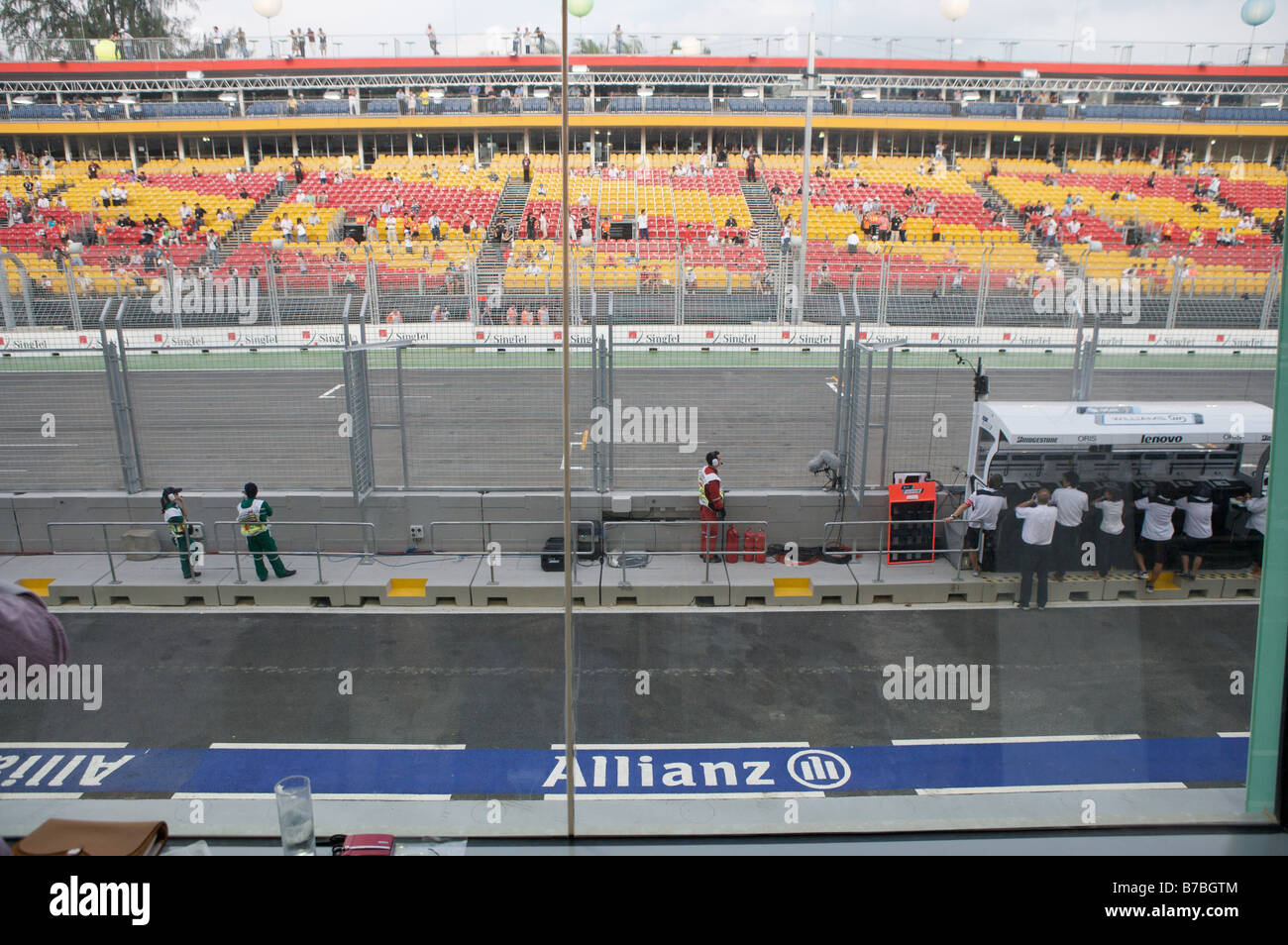 Singapore grand prix f1 track hi-res stock photography and images - Alamy