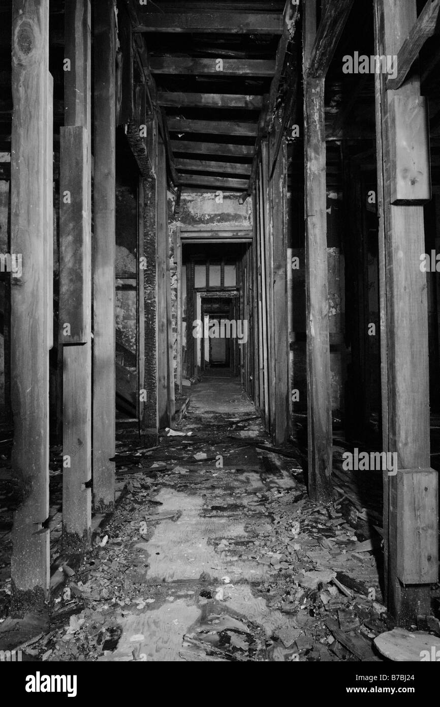 An old, run down, and decrepit hallway Stock Photo - Alamy