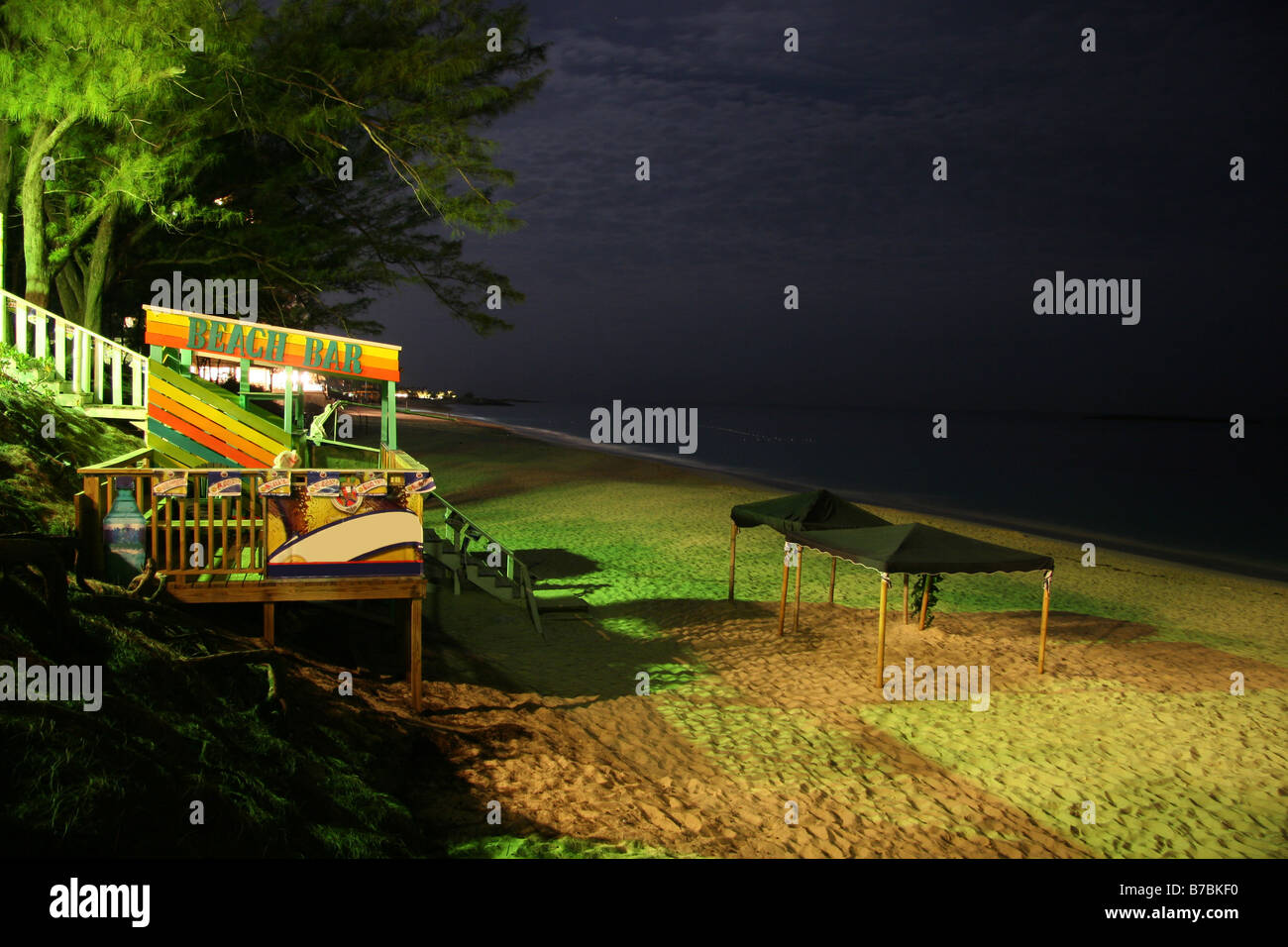 Sunrise beach club bahamas hi-res stock photography and images - Alamy