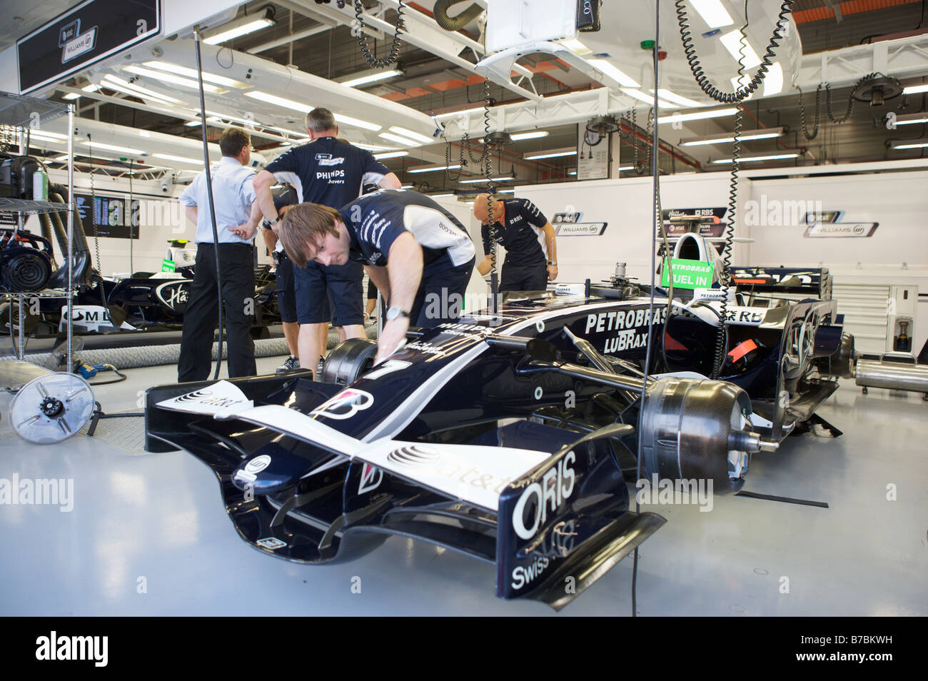 AT&T Williams F1 on stands with wheels removed in pit garage Stock ...