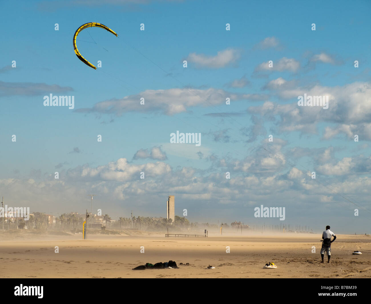 Extreme kitesurfing in spain hi-res stock photography and images - Alamy