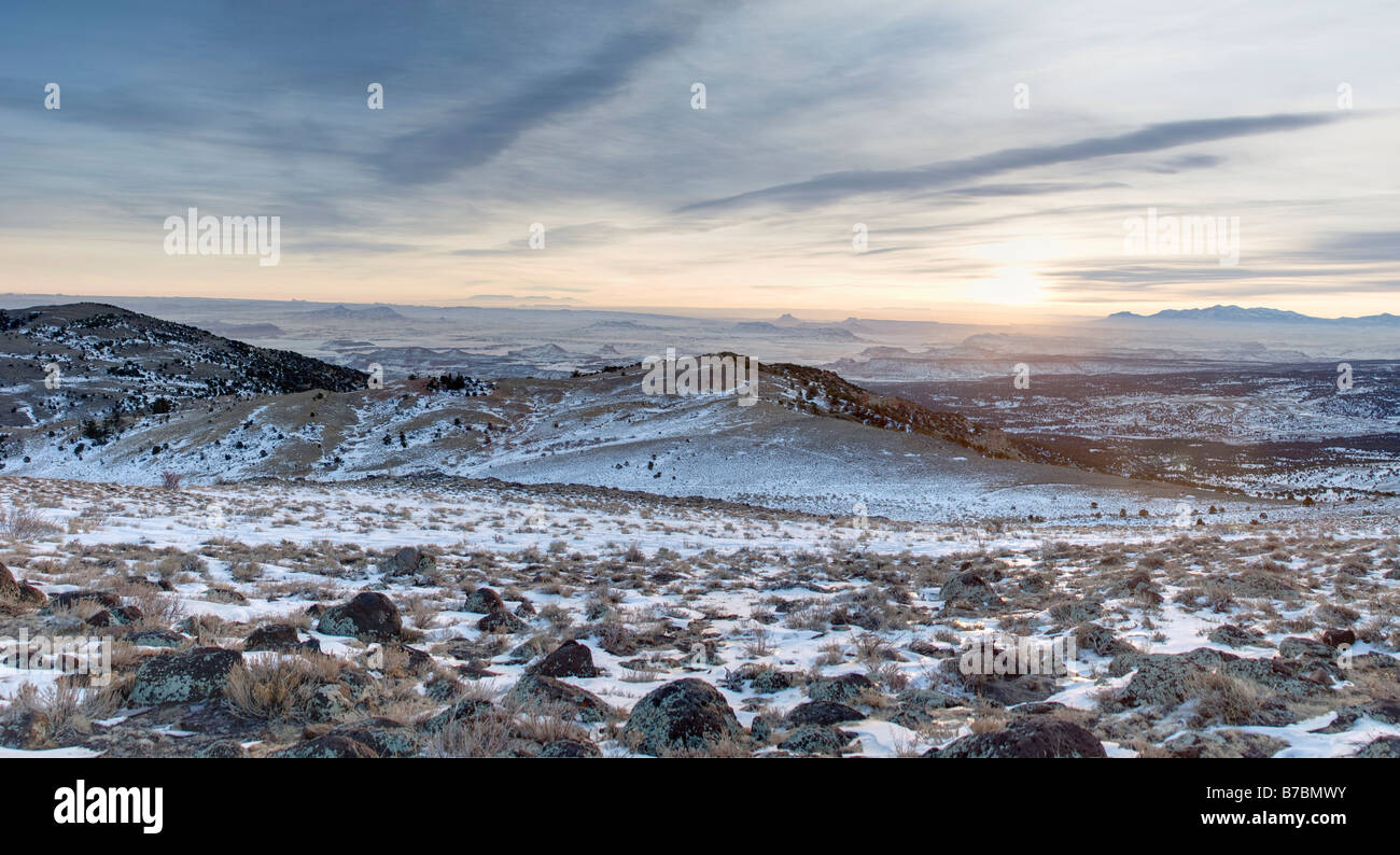 Henry mountains hi-res stock photography and images - Alamy