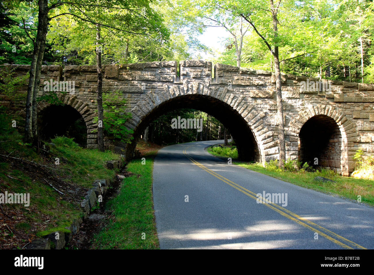 carriage road stone arch bridge in Acadia National Park in Maine, USA ...