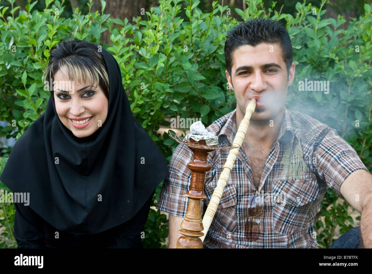 Young Iranian Couple in Shiraz Iran Stock Photo - Alamy