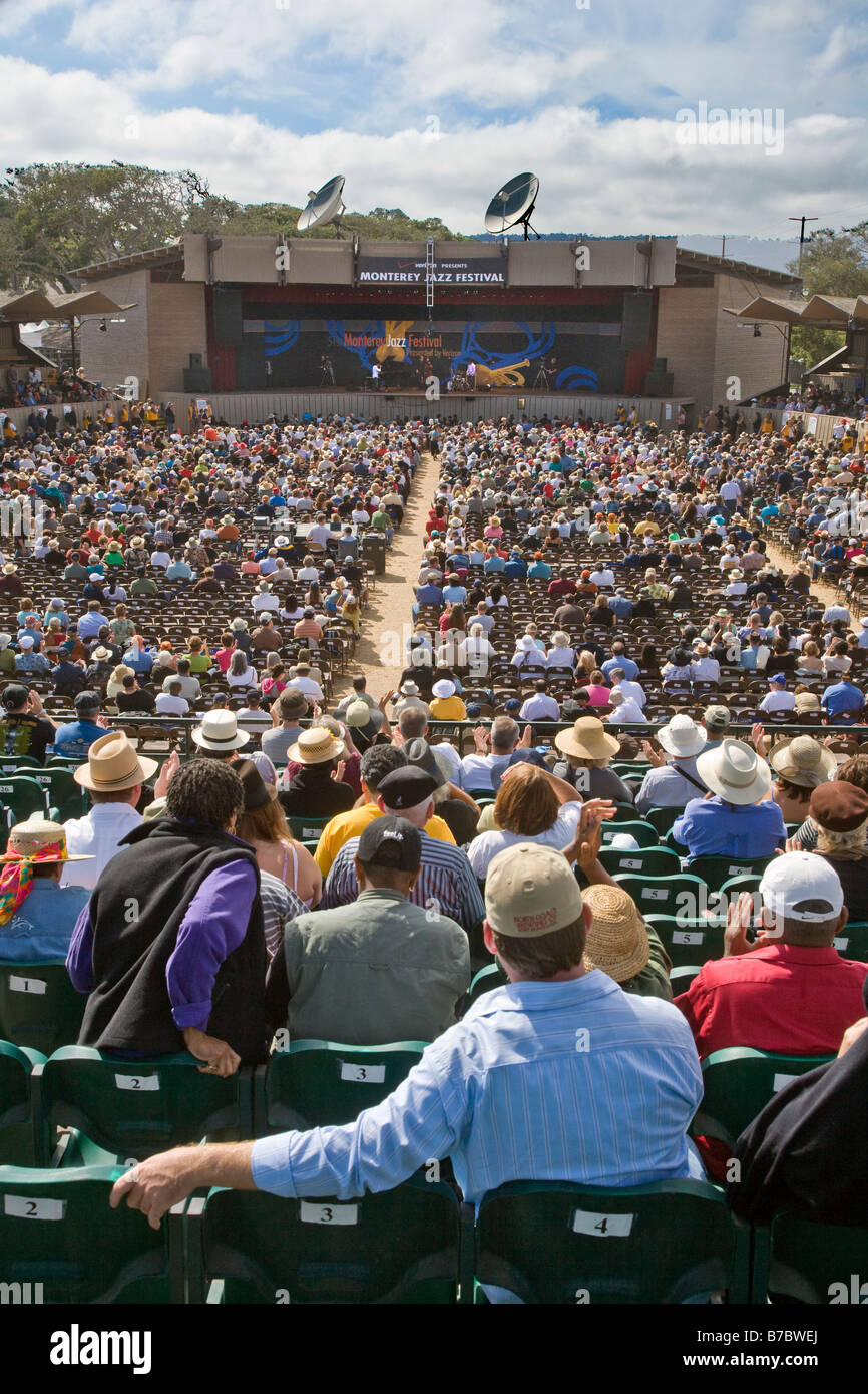 A crowd watches British singer song writer and pianist JAMIE CULLUM ...