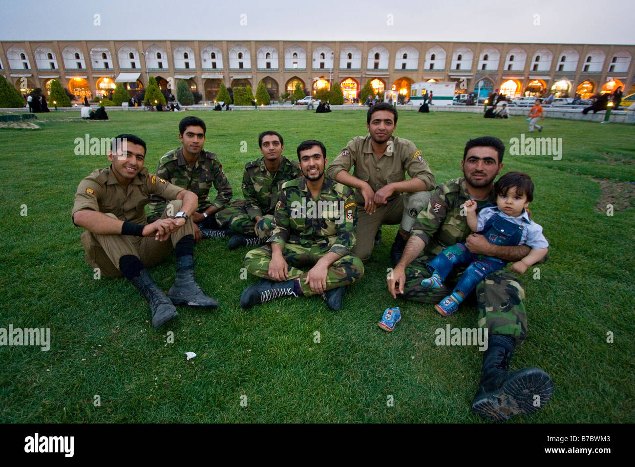 Iran military hi-res stock photography and images - Alamy