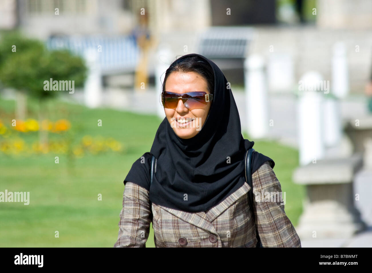 Portrait beautiful woman isfahan iran hi-res stock photography and ...