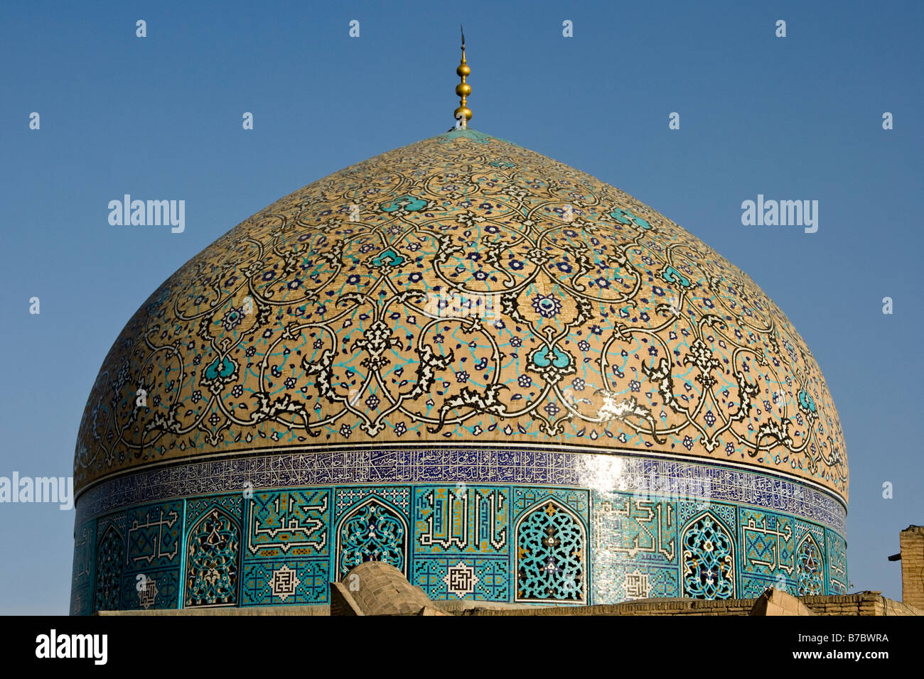 Masjid e sheikh lotfollah hi-res stock photography and images - Alamy